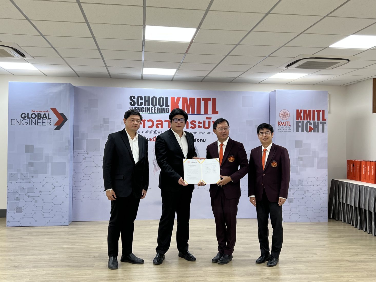 คณะวิศวกรรมศาสตร์ สจล. และ สถาบัน SIMTEC ลงนามบันทึกข้อตกลงความร่วมมือ (MOU) ทางวิชาการ - SIMTEC ...